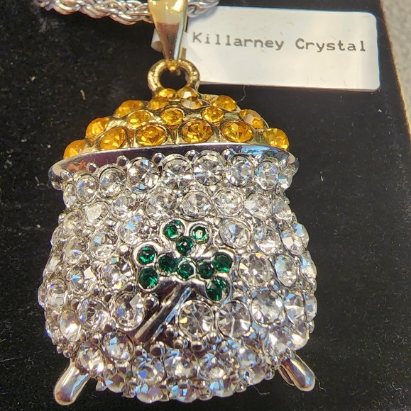 Killarney | Jewelry | Killarney Crystal Pot Of Gold Necklace | Poshmark